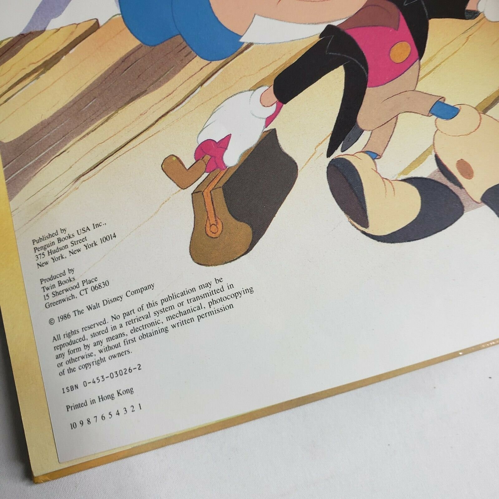 Walt Disney Classic Books Pinocchio & Alice in Wonderland Lot of 2 ...