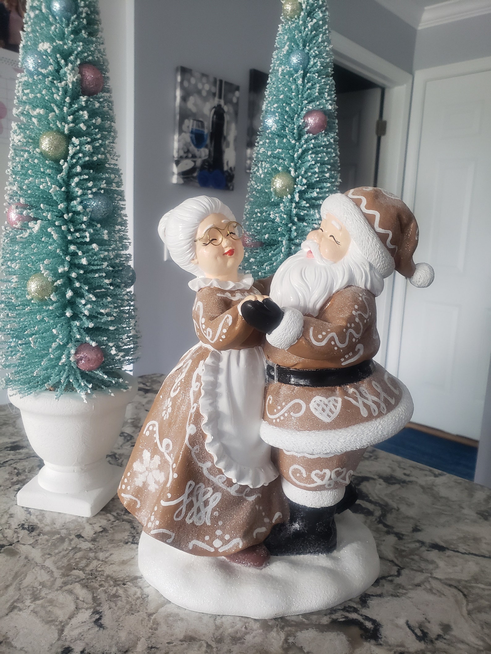 Gingerbread Lace Dancing Mr & Mrs Claus - Etsy