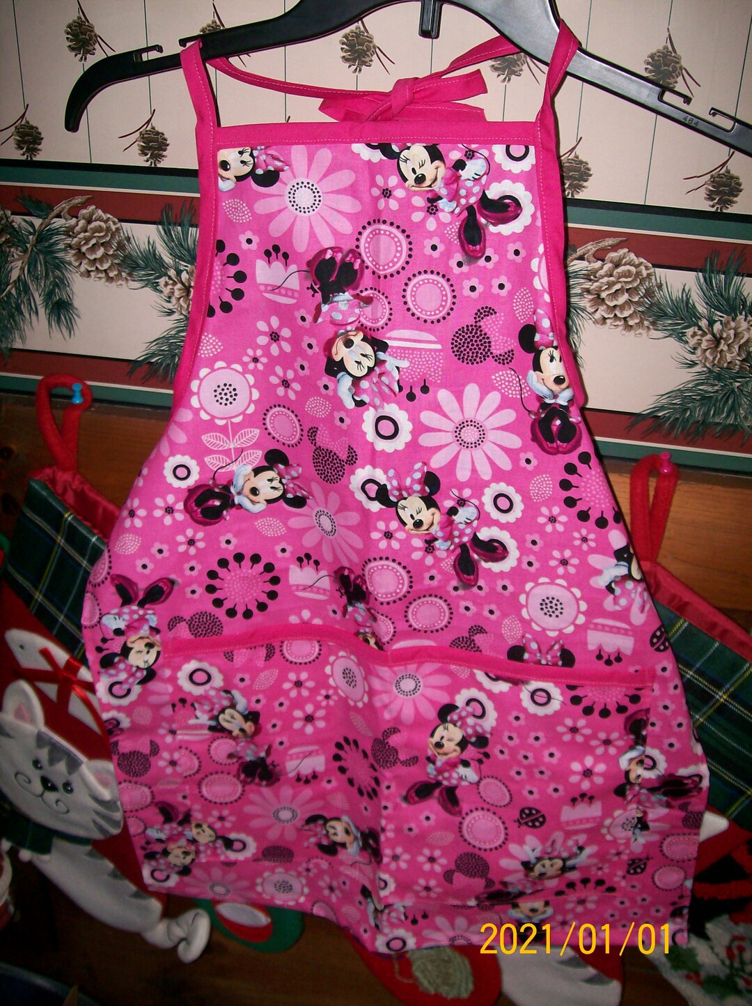 Minnie Mouse on Pink Childs Full Apron - Etsy