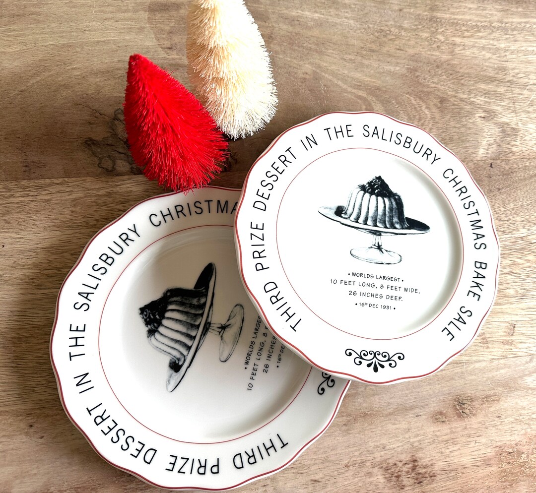 Pair Anthropologie Vintage Christmas Dessert Plates English Pudding ...