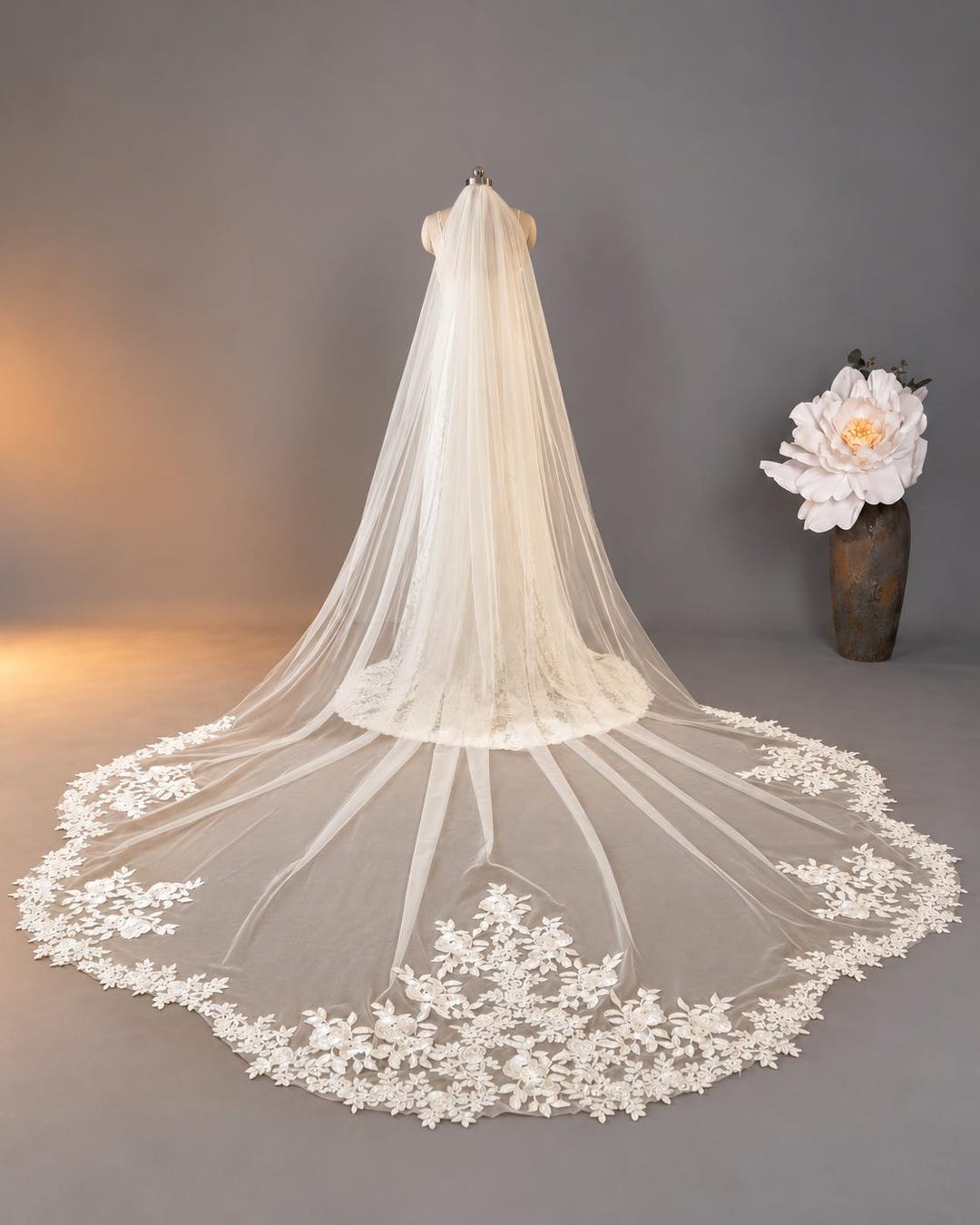 Floral Lace Cathedral Wedding Veil, 1-tier Tulle Bridal Veil With Comb ...