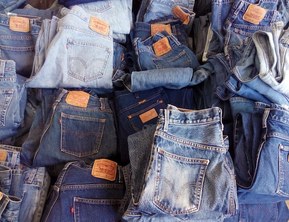 Levi Jeans Vintage Denim CUSTOM-FIT All SIZES Straight Leg Levi Jeans Vintage Denim CUSTOM-FIT All SIZES Straight Leg