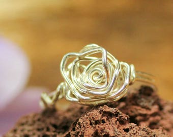 Flower shaped ring | Etsy