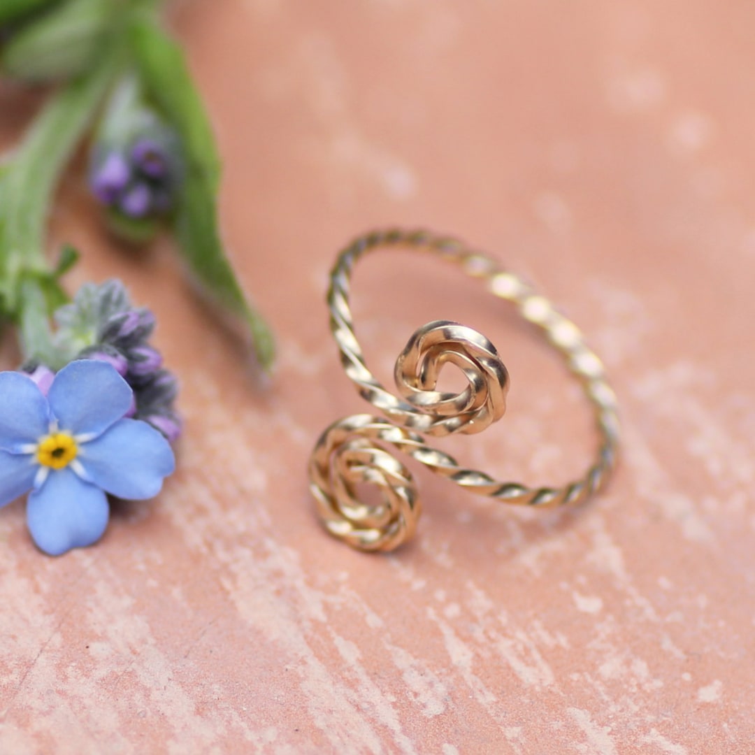 Gold Toe Ring ~ Wire Wrapped Toe Ring Gold ~ Minimalist Toe Ring ...