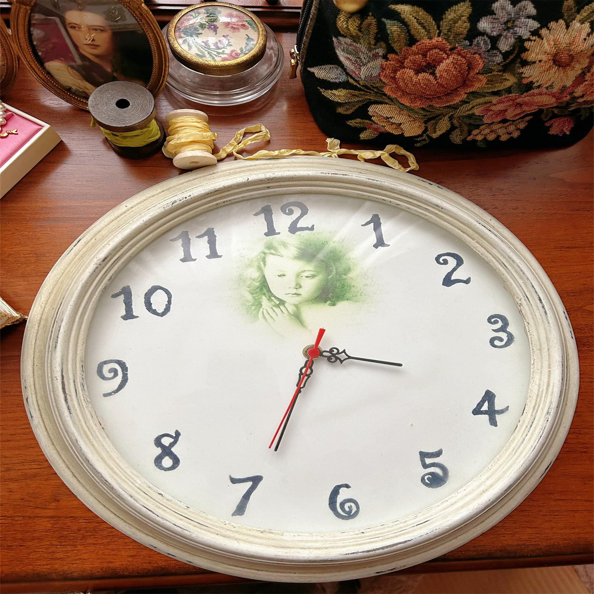 Vintage Style Wall Clock With Antique Design Retro-inspired Decorative ...