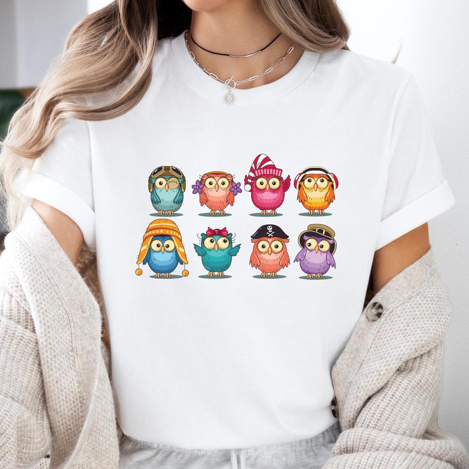 Cute Owls T-shirt, Adorable Owl Graphic Tee, Birdwatching Watcher T ...