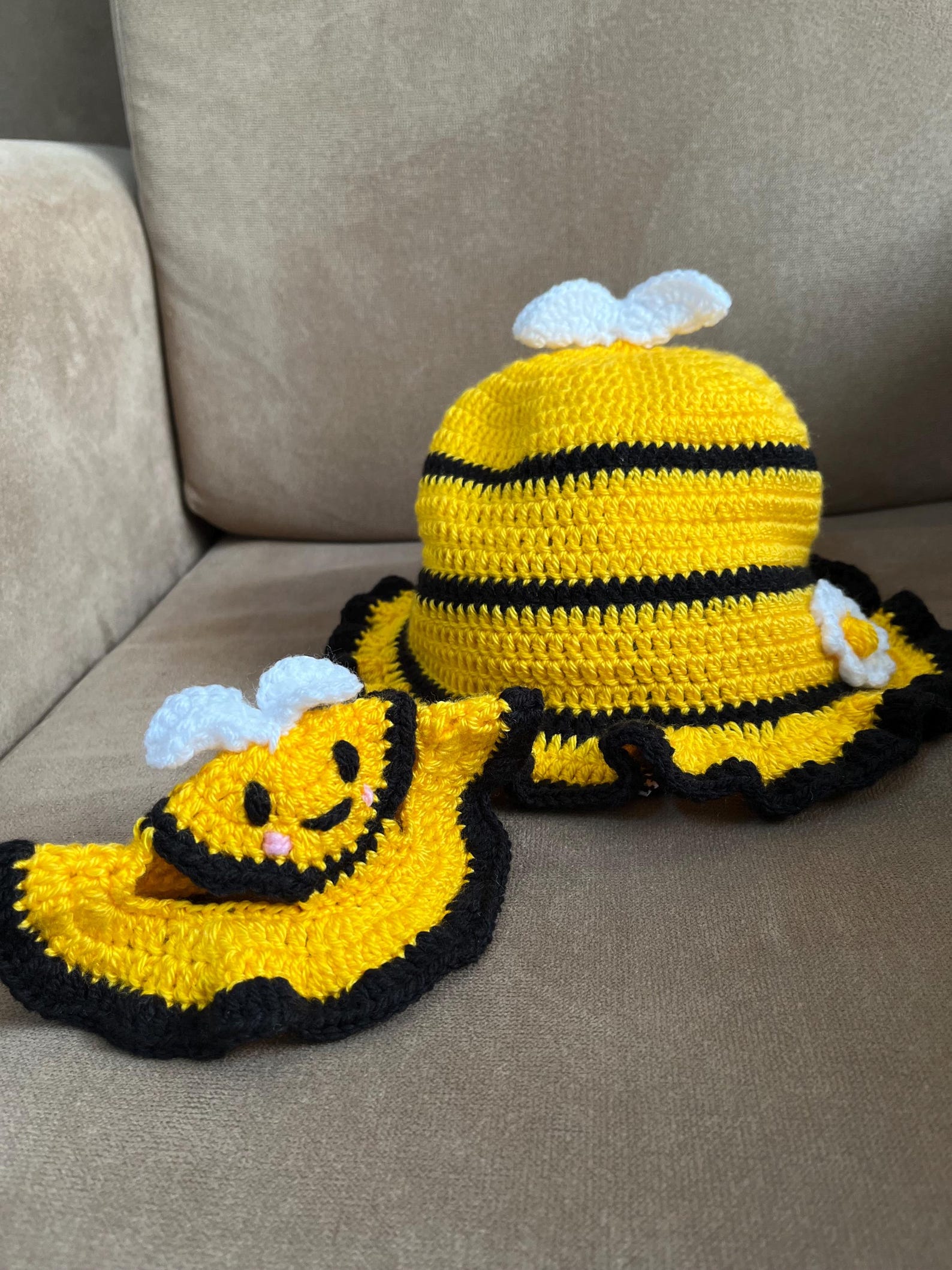 Handmade Crochet Bumblebee Hat Set – Adult & Cat Matching Accessories ...