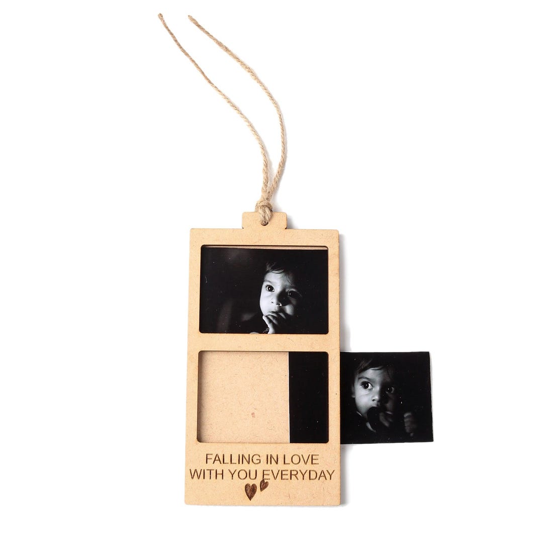 Magnetic Mini Photo Frame Favors, Instax Photo Frames for Weddings ...
