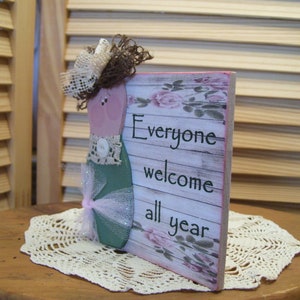 Everyone Welcomeall Year Sign - Etsy