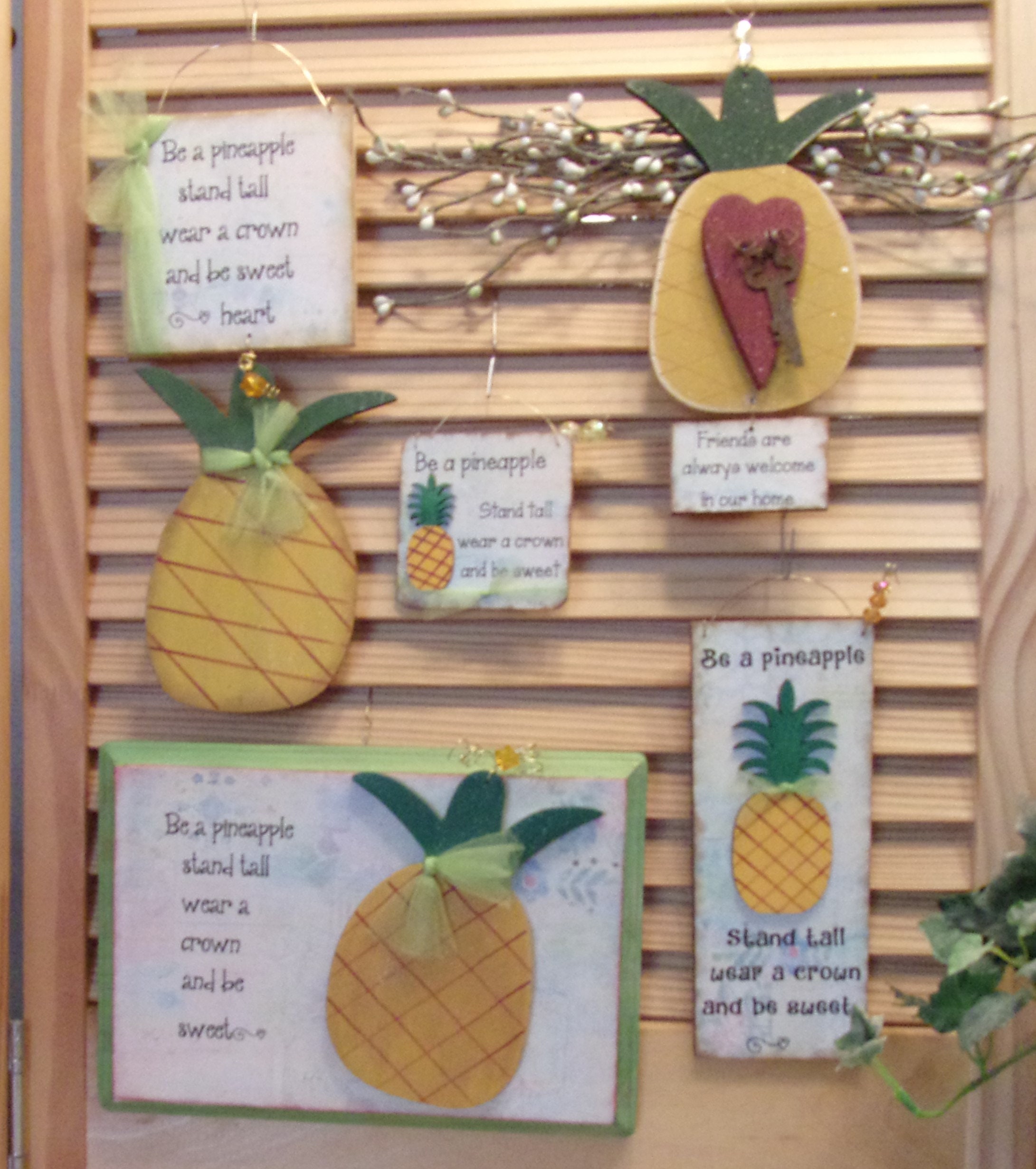 The Pineapple Collection: Be a Pineapple - Etsy