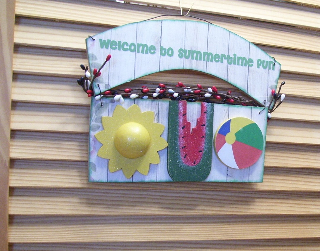 Treasures of ... Seasonal Plaques - Etsy