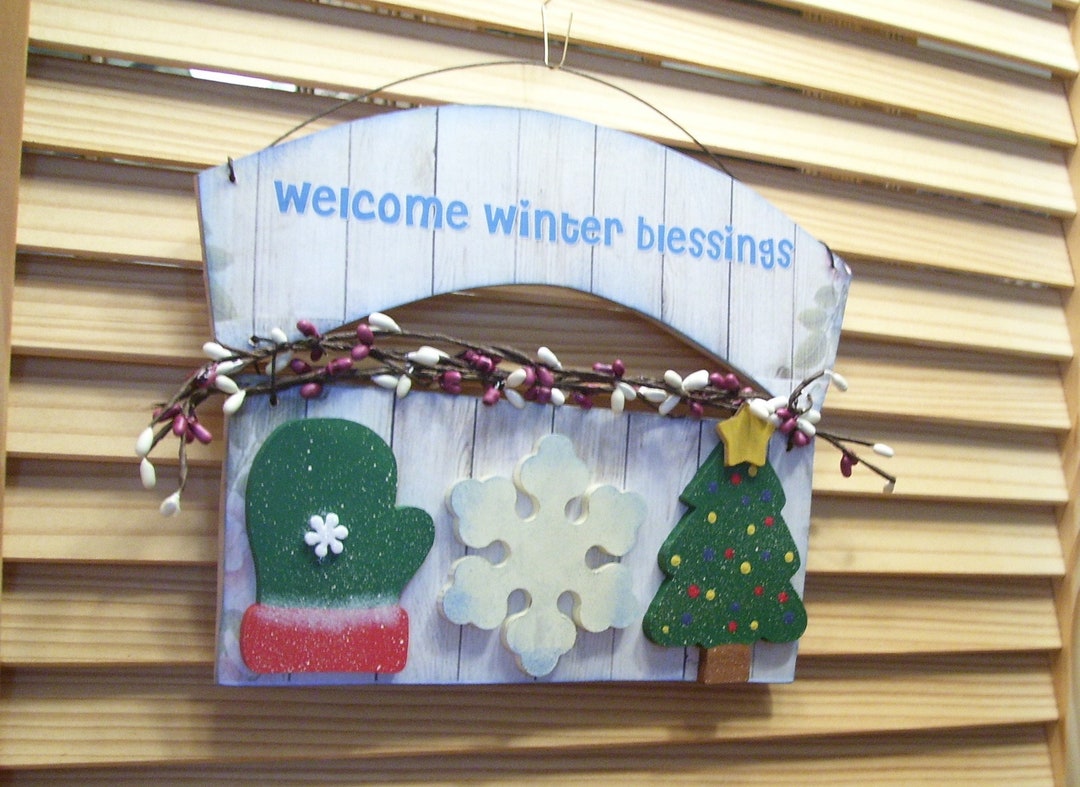 Treasures of ... Seasonal Plaques - Etsy