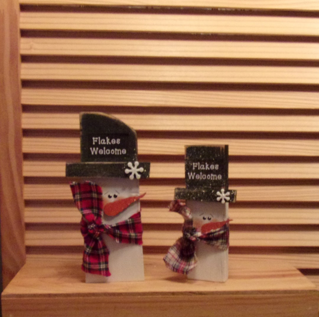 Snowman: Flakes Welcome - Etsy