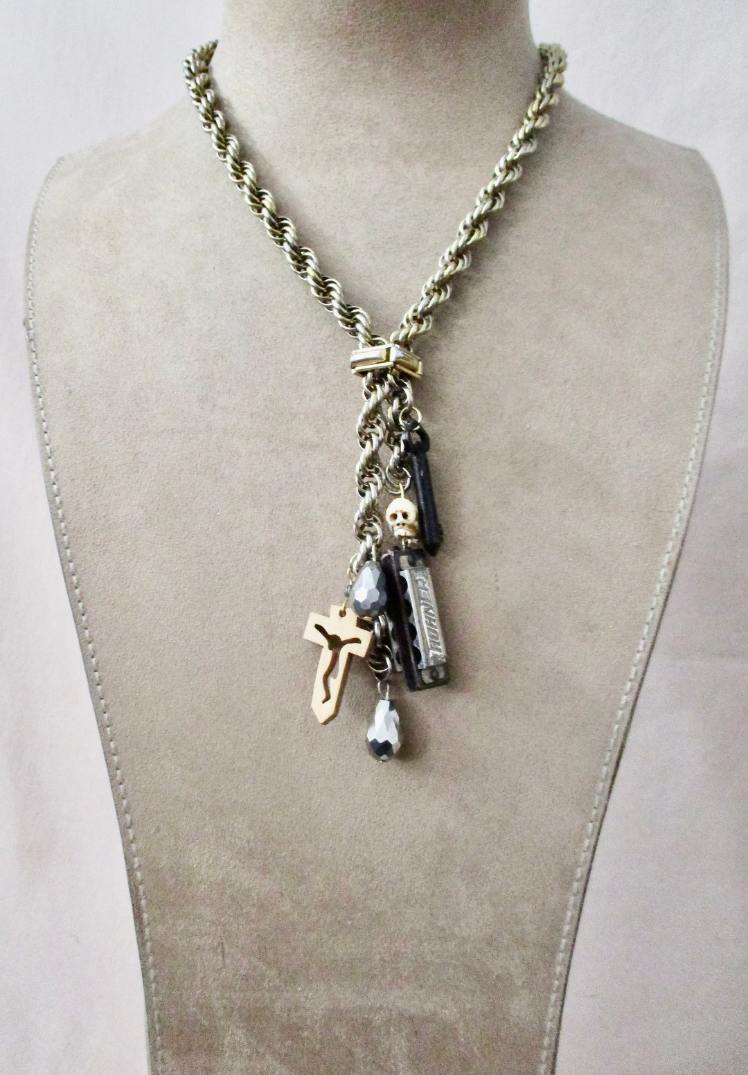 I'll Fly Away: Prison Wife Necklace Gold Tone HIP HOP Slide Lariat ...