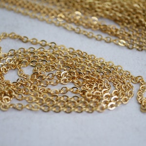 Gold Flat Cable Chain 28 Inches Long 2.6mm Link Chain Long Gold ...