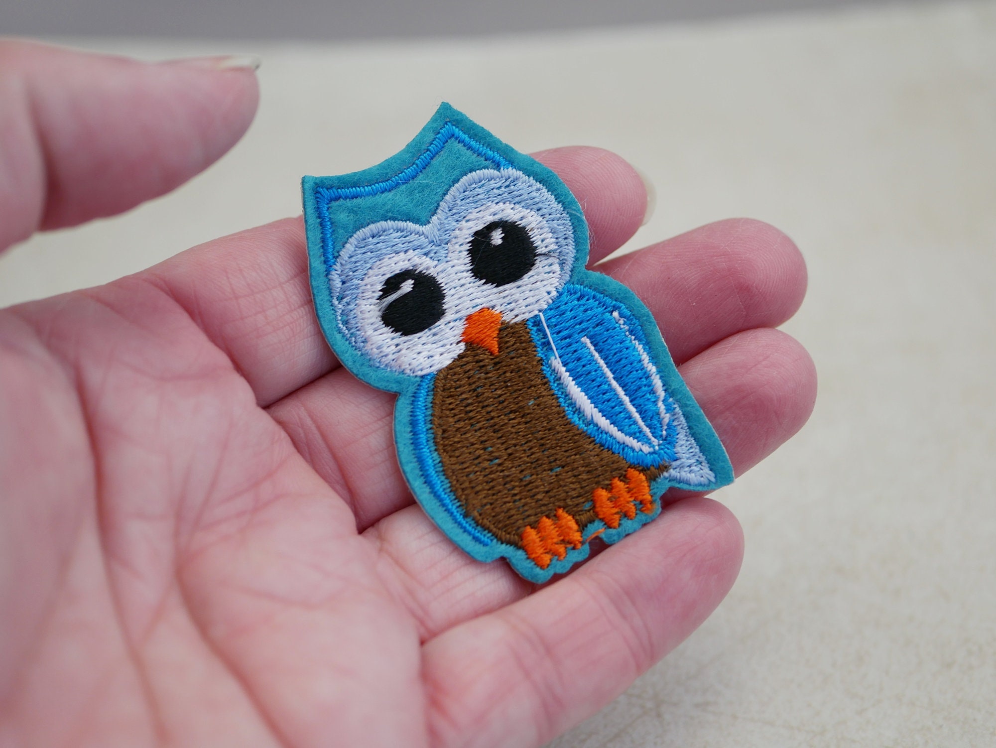 Small Embroidered Owl Patch Sew on Iron on Owl Patch (1 Patch) - Etsy