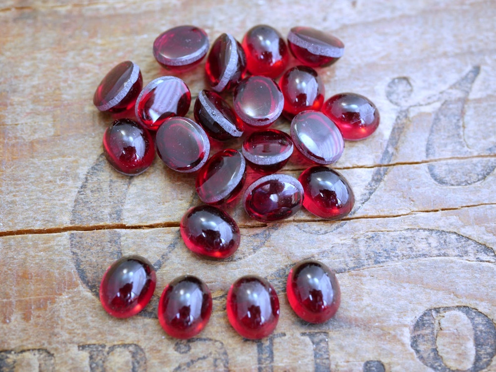Vintage Glass Rhinestone 10x8mm Siam Ruby Red Luminous 6 | Etsy