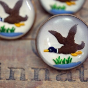Vintage Glass Cabochon Intaglio Glass Set in Brass Flying Duck Design Horse Bridle Decor 30mm (1 ...