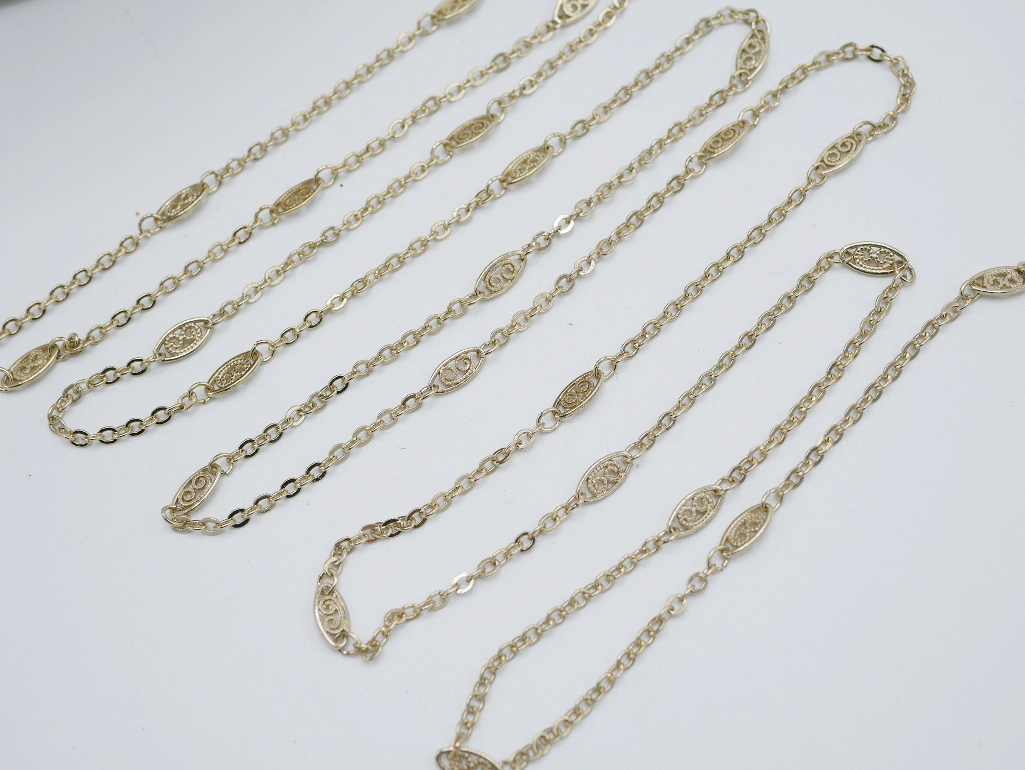 Fancy Scroll Link Gold Chain 1.4mm Chain with 4x8mm Scroll | Etsy