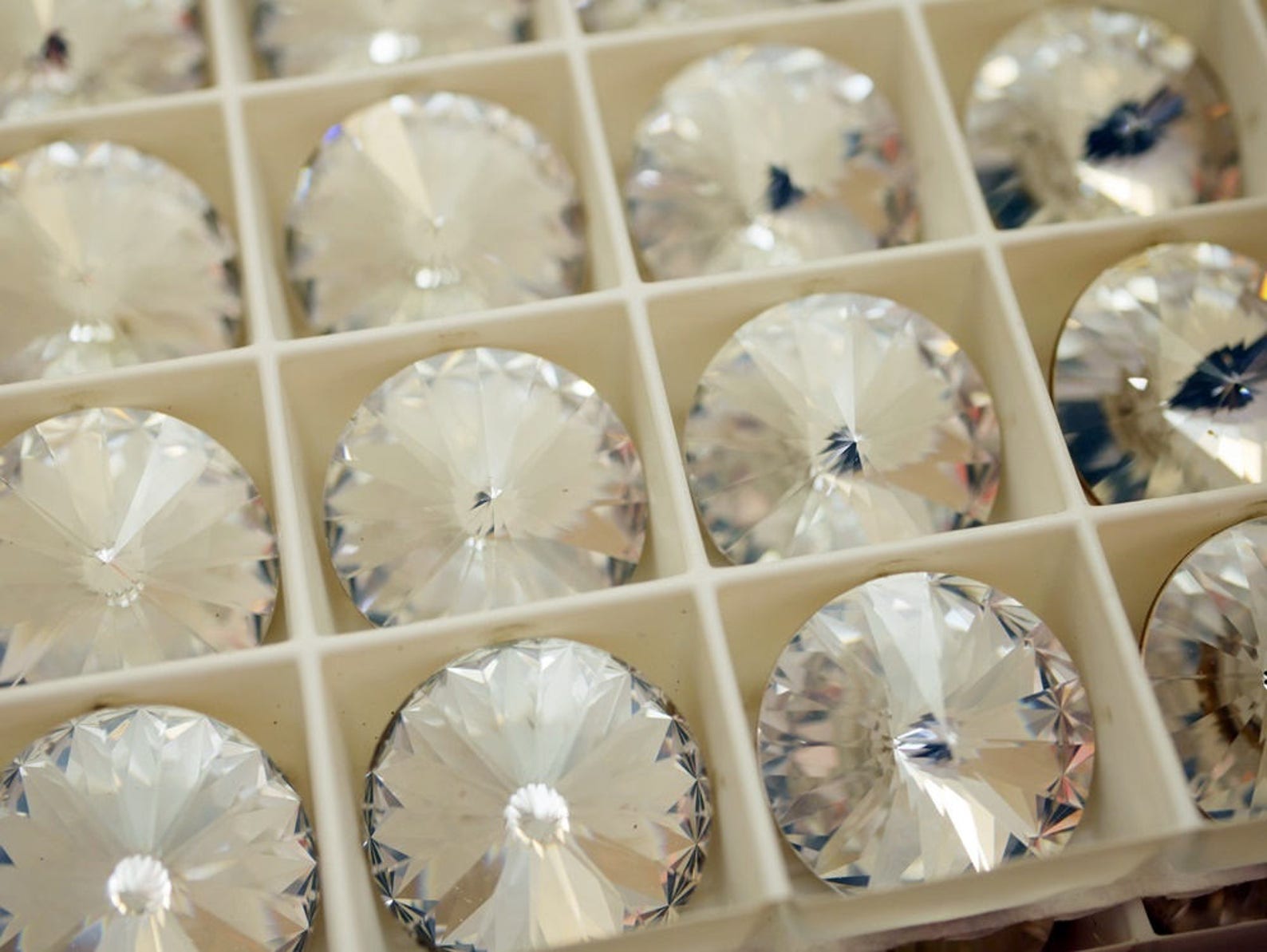 Swarovski Rivoli Rhinestone Crystal Vintage Swarovski | Etsy