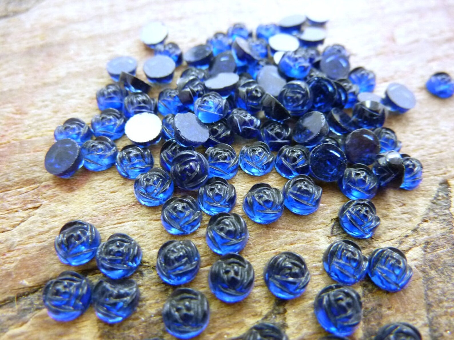 Glass Rhinestone Rose Vintage Montana Blue 4mm Glass Rose Rhinestone ...