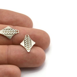 Silver Diamond Charms, 25 Antique Silver Plated Brass Arrow Head Charms ...