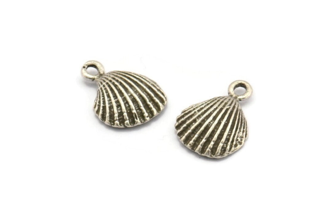 Silver Shell Charm, 4 Antique Silver Plated Brass Sea Shell Charm With ...