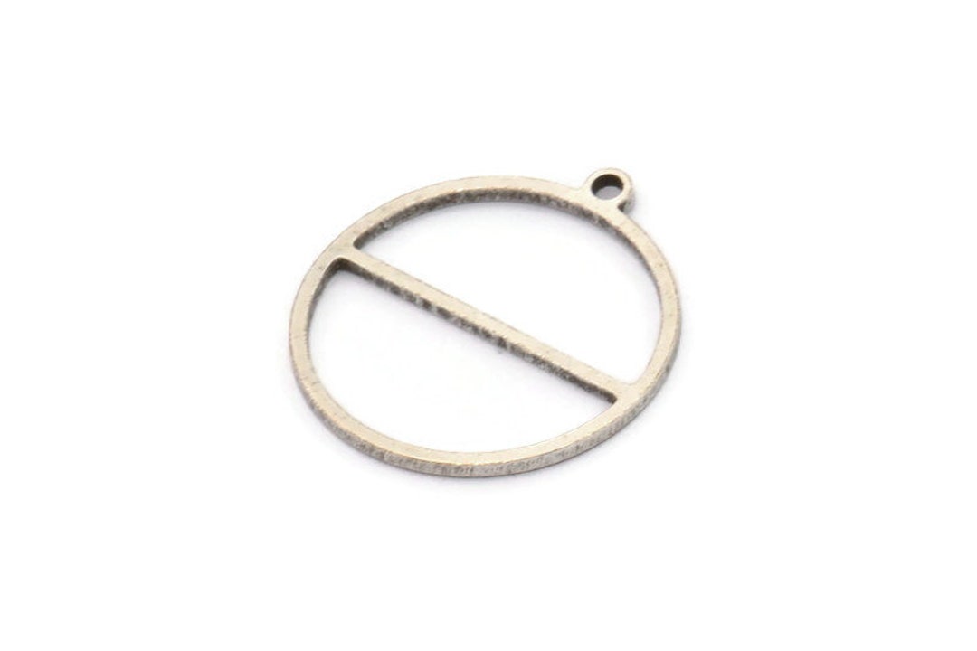 Silver Round Charm, 12 Antique Silver Plated Brass Round Shaped Charms ...