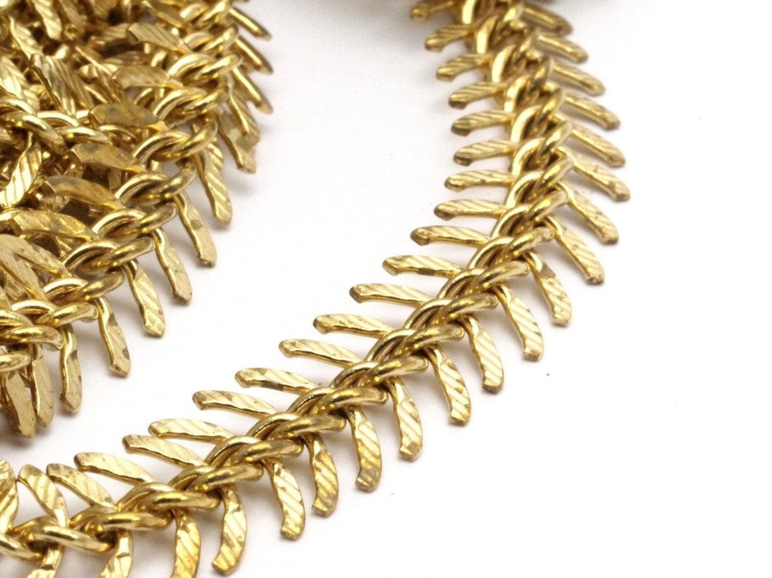 Fish Bone Chain, 2 M Raw Brass Fish Bone Chain, (11mm ) Bs 1055 - Etsy