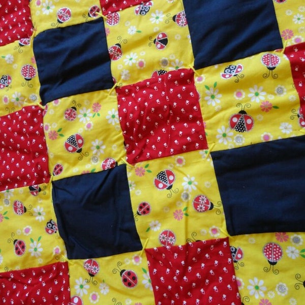 Ladybug Baby Quilt - Etsy