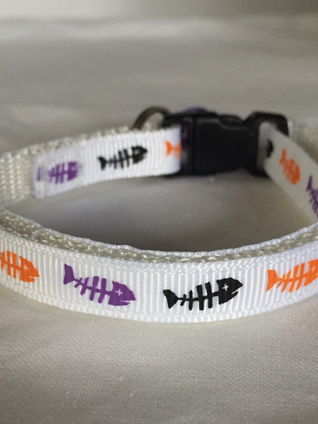 Fish Bones Cat or Kitten Collar, Fish Skeleton Breakaway Collar - Girl ...
