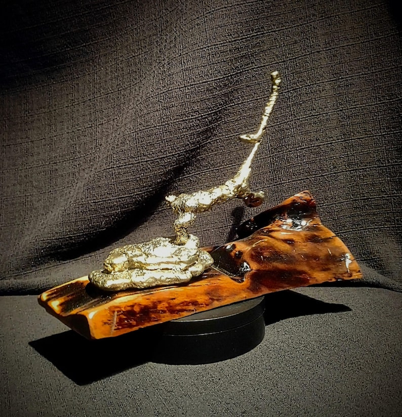Puking Lizard...brass/copper Ant Hill Casting Mounted on Burnt Cherry ...