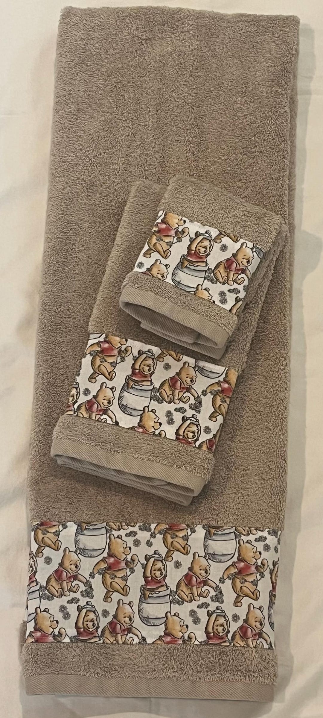 Winnie the Pooh Bathroom Decor Bath Towel Set Flower Pot of Honey Brown ...