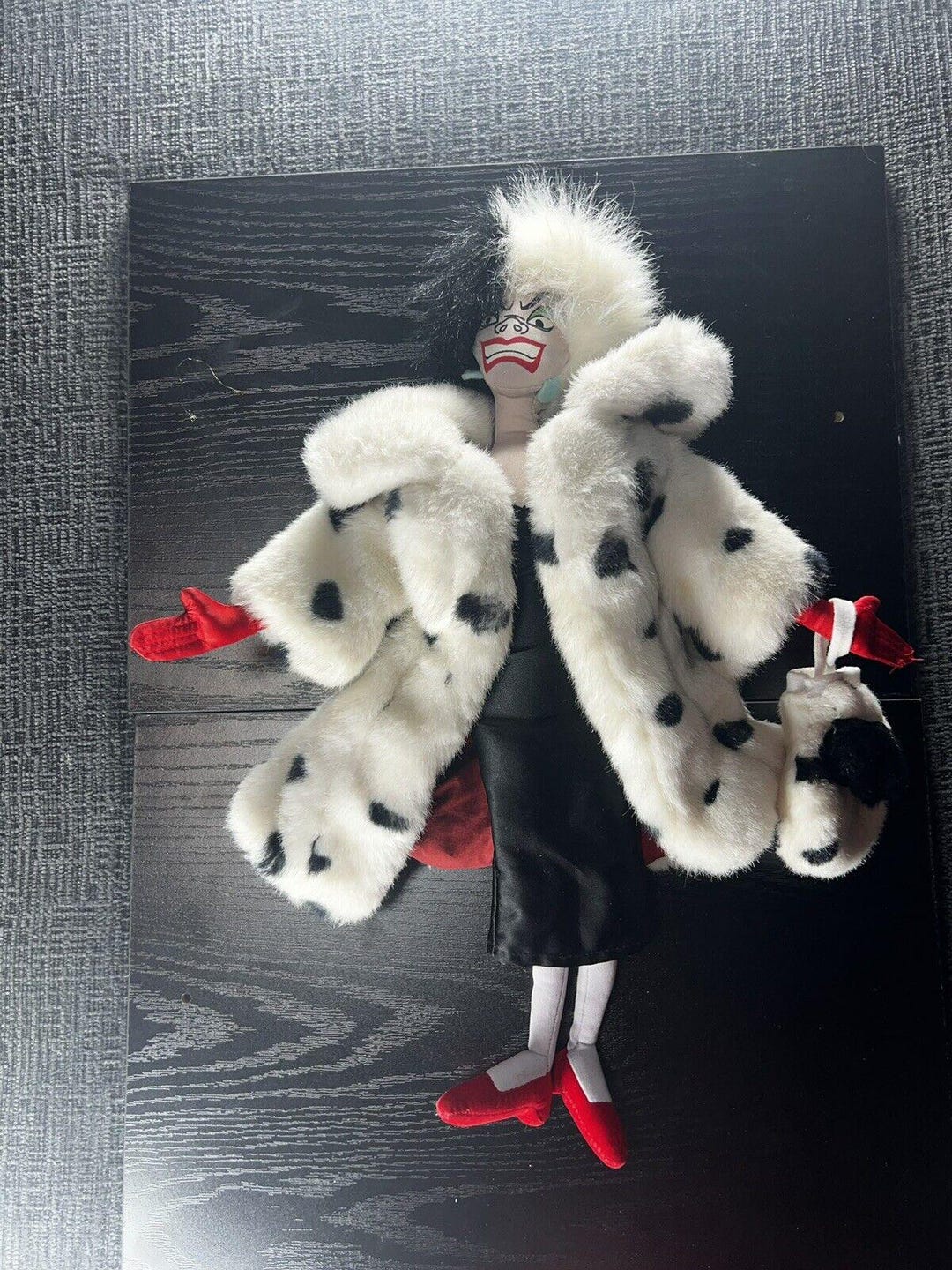 Disney Store Cruella De Ville Faux Fur Plush 18 Rag Doll Vintage 101 ...