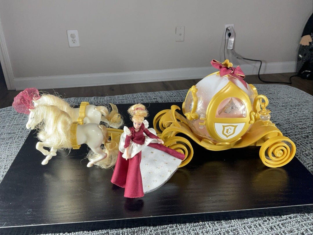 Vintage 1998 Mattel Disney Cinderella Royal Holiday Carriage W/ Mini ...