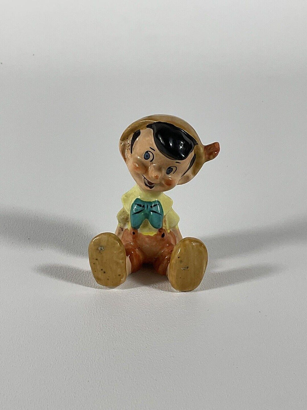 Rare Vintage Disney Pinocchio Sitting Ceramic Figurine Made in Japan 3 ...