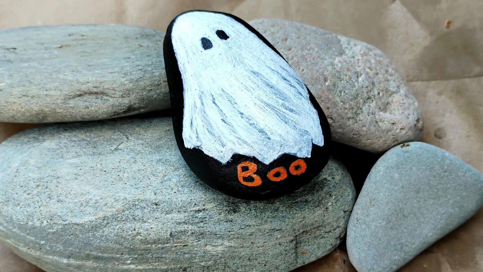 Halloween Ghost Painted Rock, Boo Hand Painted Rock, Halloween ...