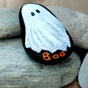 Halloween Ghost Painted Rock, Boo Hand Painted Rock, Halloween ...