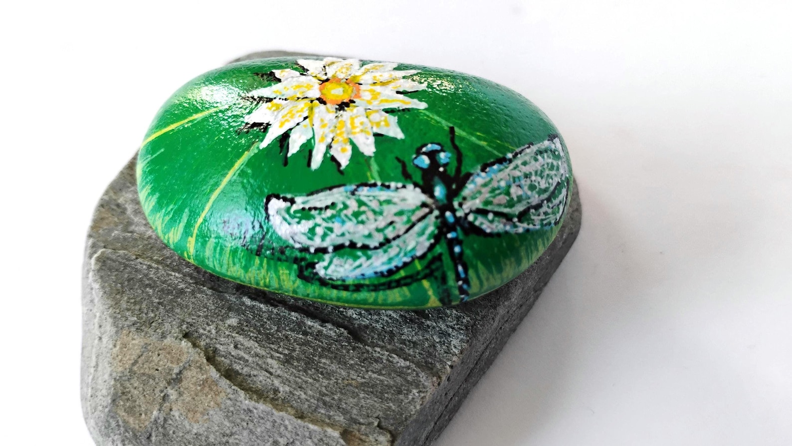Dragonfly on Lily Pad Hand Painted Rock, Pond Lily Painted Rock, Pond ...