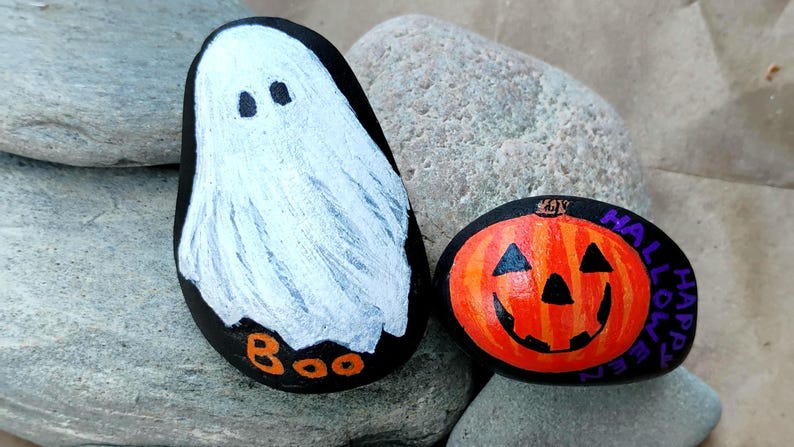 Halloween Ghost Painted Rock, Boo Hand Painted Rock, Halloween ...
