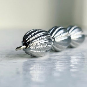 Silver Etched Acrylic Bumpy Oval Beads 14mm 20 - Etsy