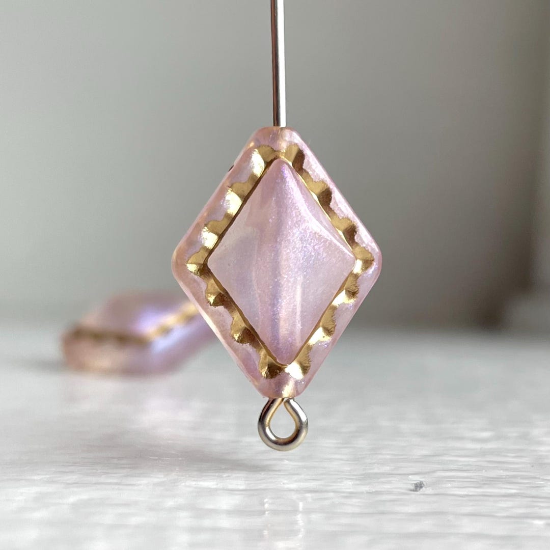 Milky Pink Gold Carved Acrylic Shimmer Diamond Bicone Beads 18mm (12 ...