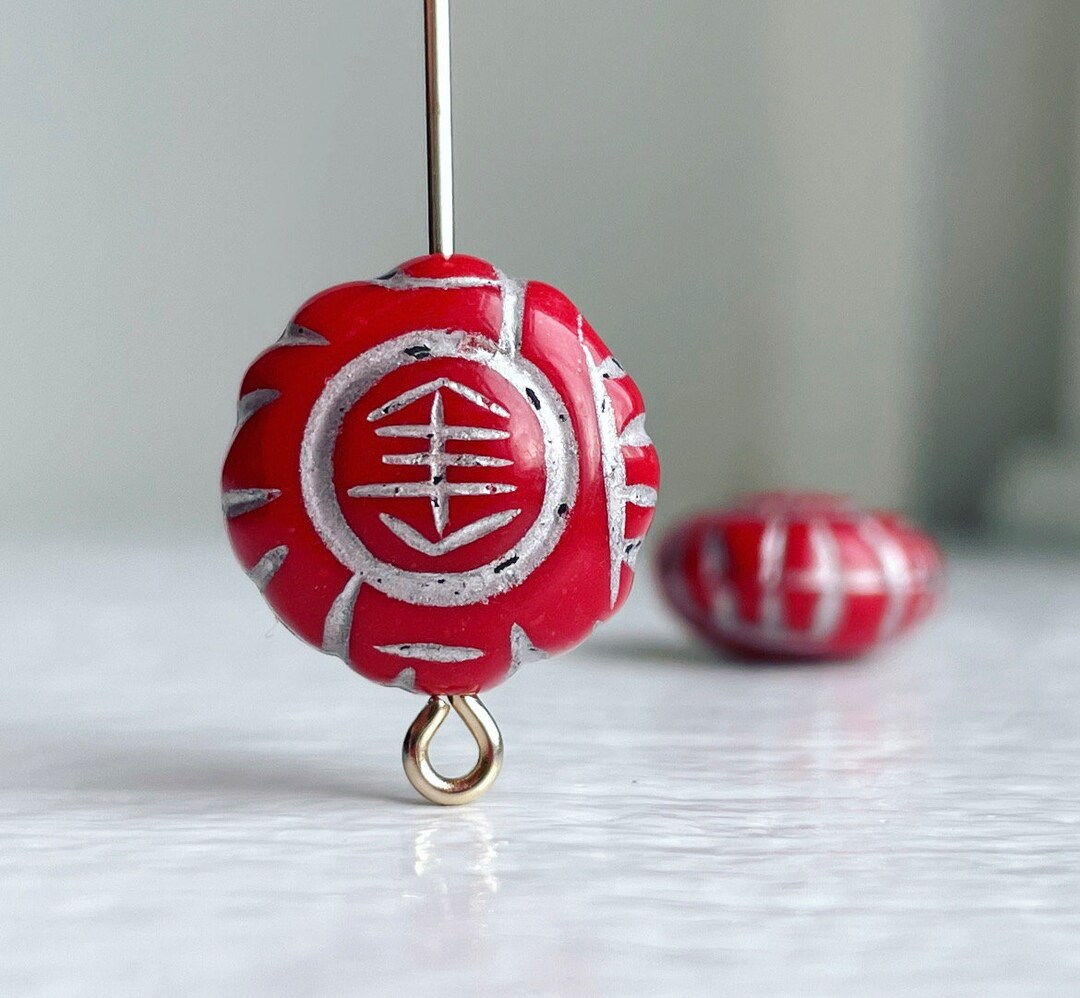 Red Silver Carved Pillow Coin Acrylic Beads Etched 15mm (14) - Etsy