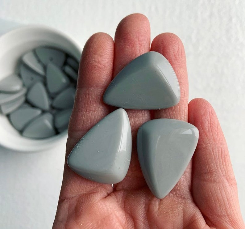 Vintage Gray Lucite Cabochons Pinched Raised Beveled Triangle | Etsy