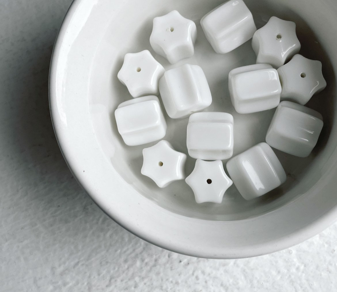 Vintage White Lucite Pinched Barrel Star Shaped Beads 18mm | Etsy
