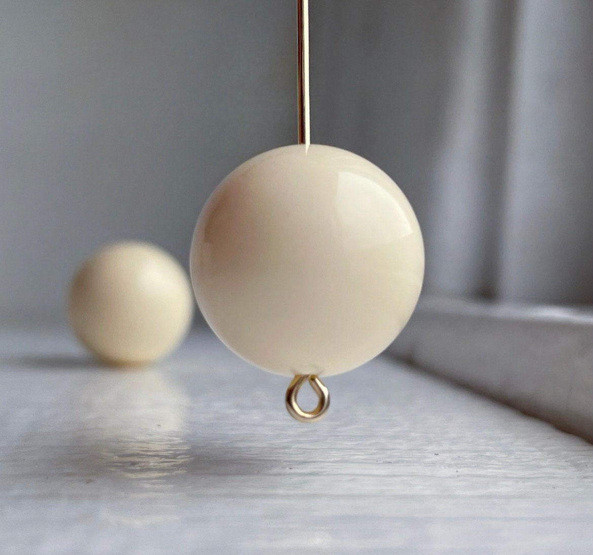 Vintage Lucite Ivory Cream Opaque Round Beads 18mm (8) - Etsy