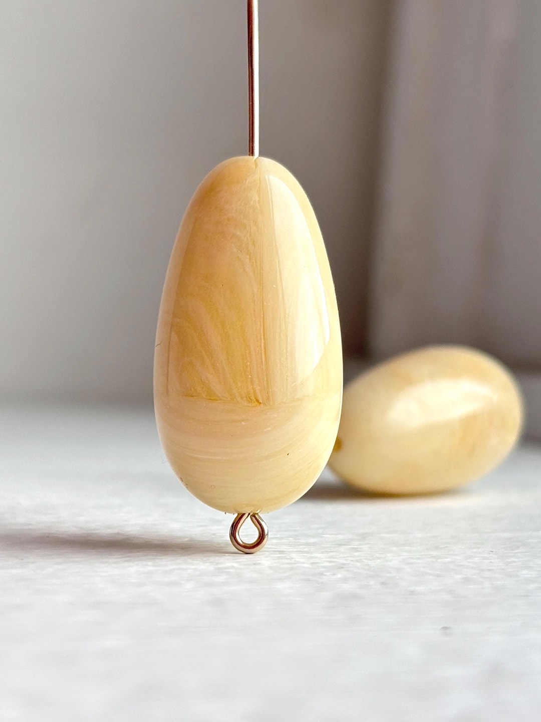 Chunky Vintage Lucite Marbled Ivory Yellow Teardrop Drop Beads 32mm (4 ...