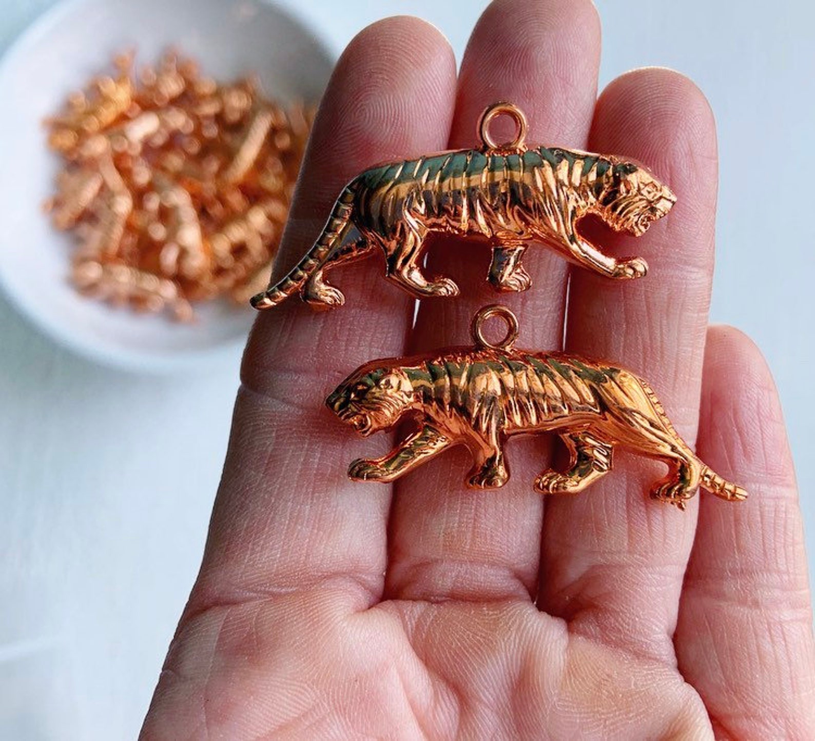 Vintage Copper Lucite Tiger Pendants Charms Beads 43mm 8 | Etsy