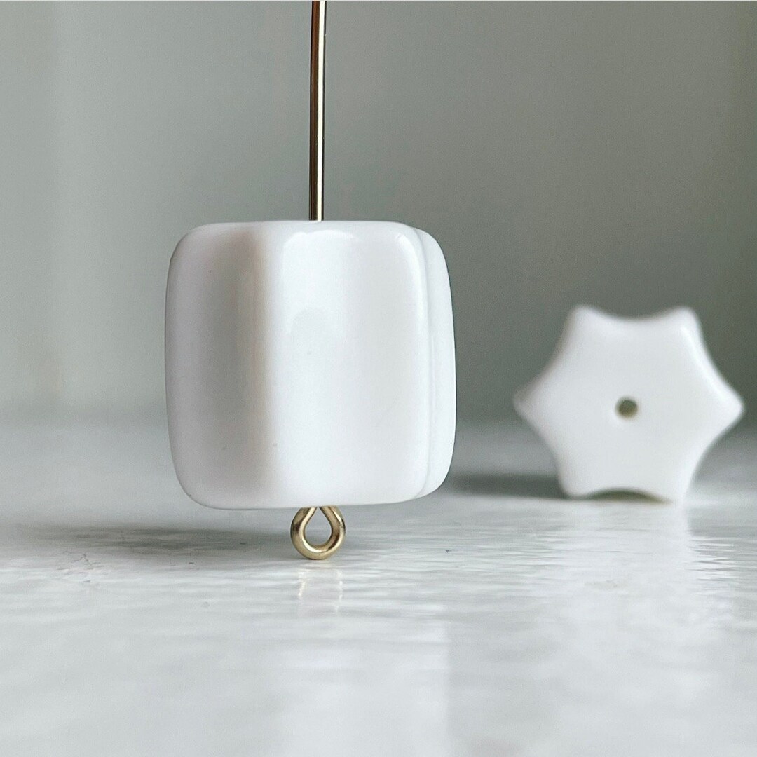 Vintage White Lucite Pinched Barrel Star Shaped Beads 18mm - Etsy