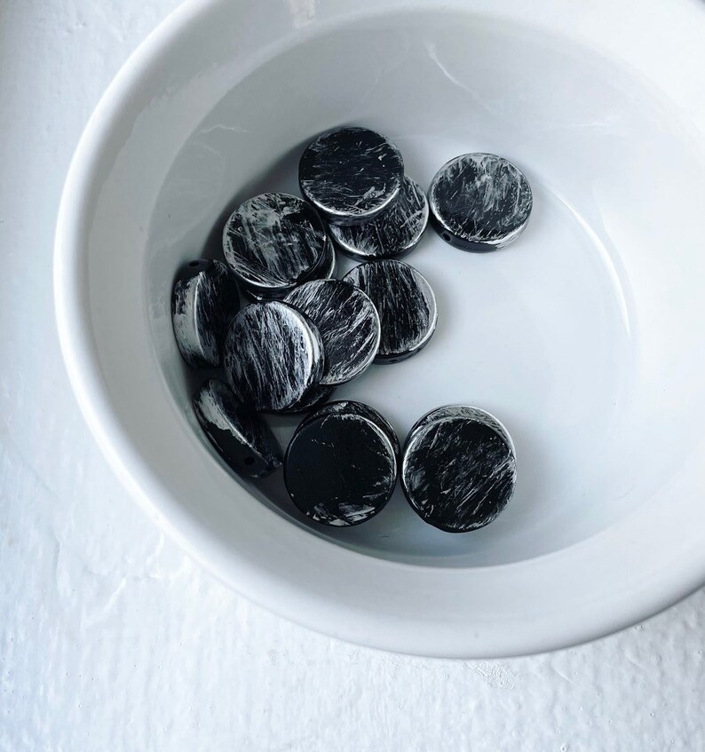 Black Silver Washed Coin Pillow Beads 19mm 12 - Etsy